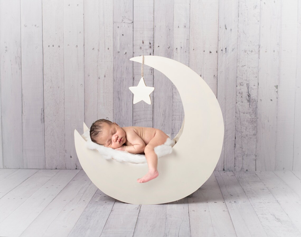 Digital Backdrops/props (newborn Moon Prop With Reclaimed Pallet Wood ...