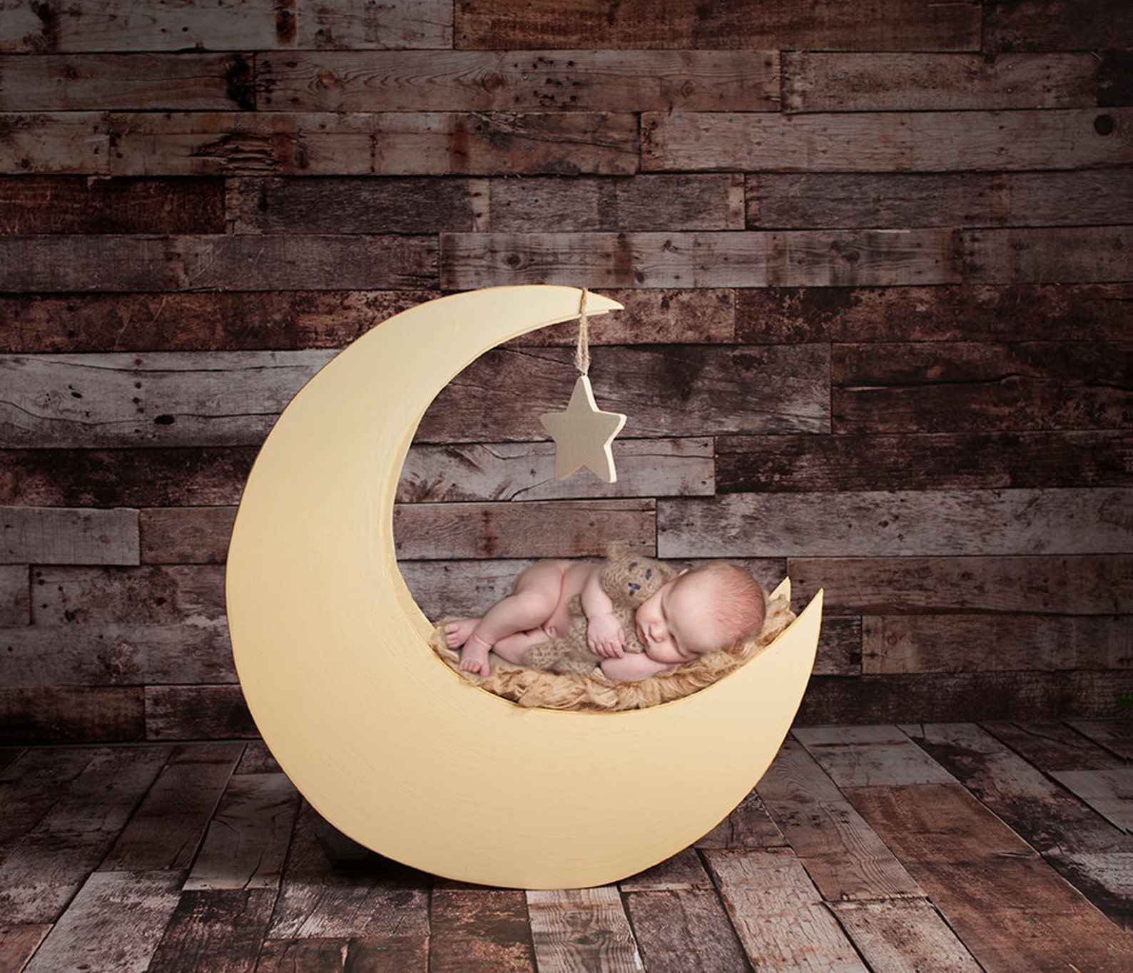 Digital Backdrops/props (newborn Moon Prop With Reclaimed Pallet Wood ...