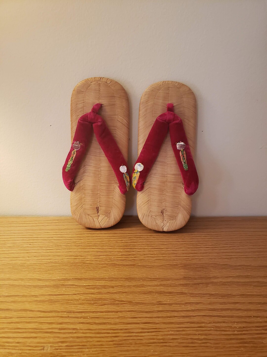 Geisha Sandals Shoes, Bamboo With Red Velvet Straps and Images of ...