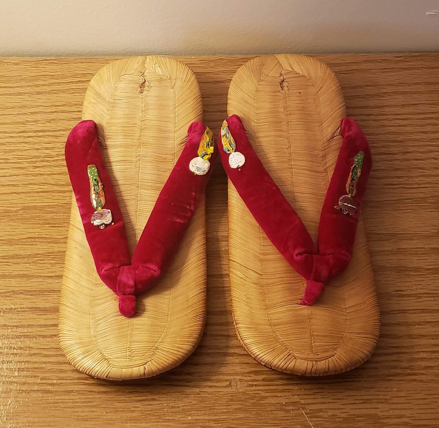Geisha Sandals Shoes, Bamboo With Red Velvet Straps and Images of ...