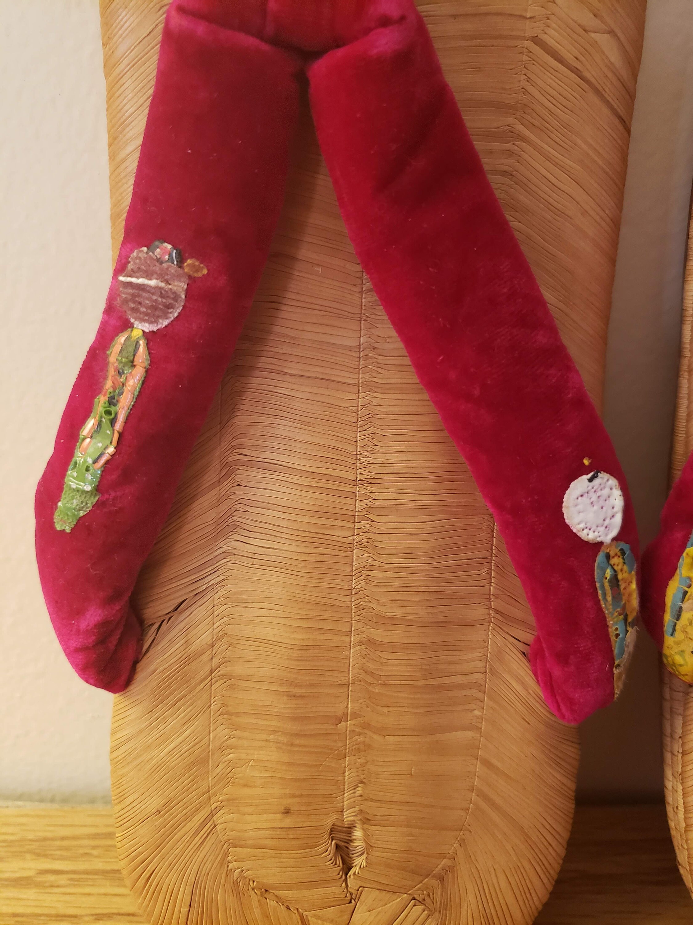 Geisha Sandals Shoes, Bamboo With Red Velvet Straps and Images of ...