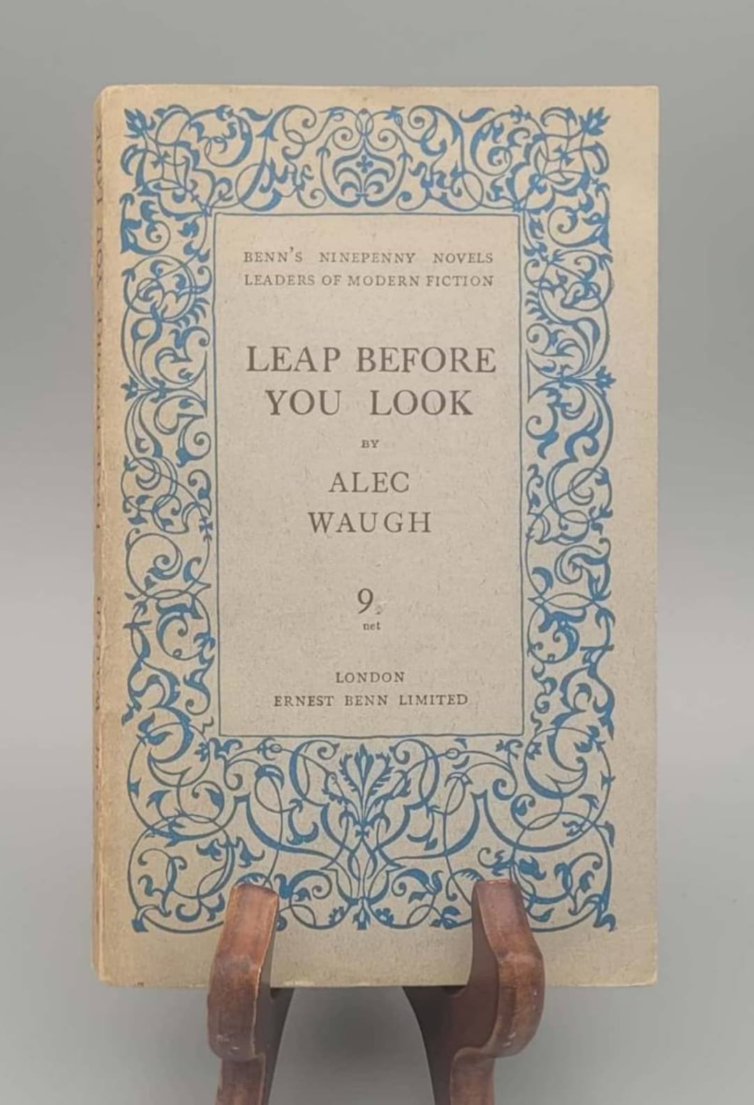 Alex Waugh, Leap Before You Look, Vintage UK Softcover Book - Benn's ...
