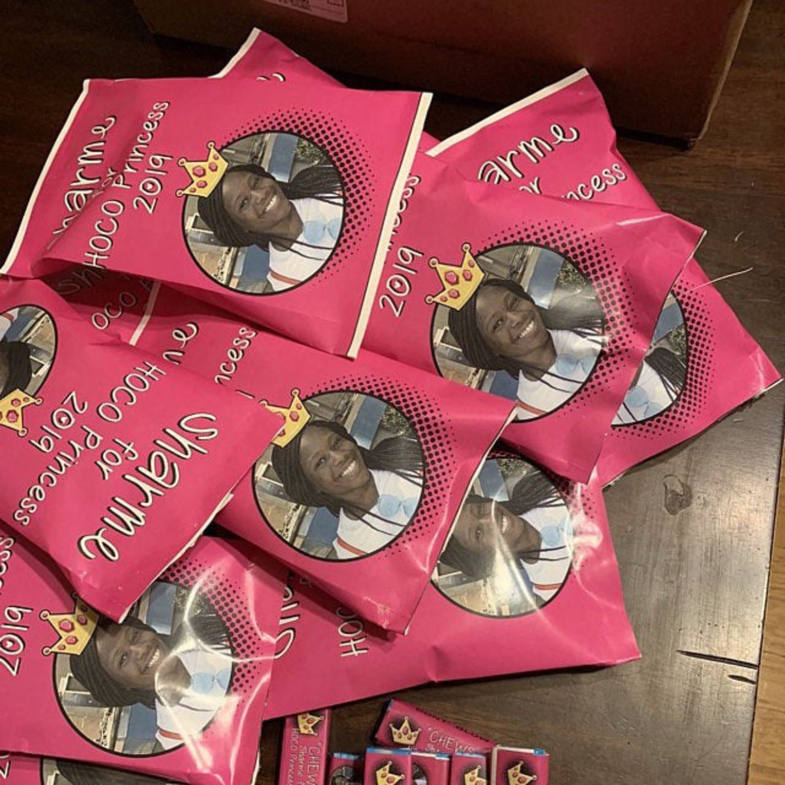 Prom Queen or Homecoming Queen Poster // 18x24 Campaign Sign | Etsy