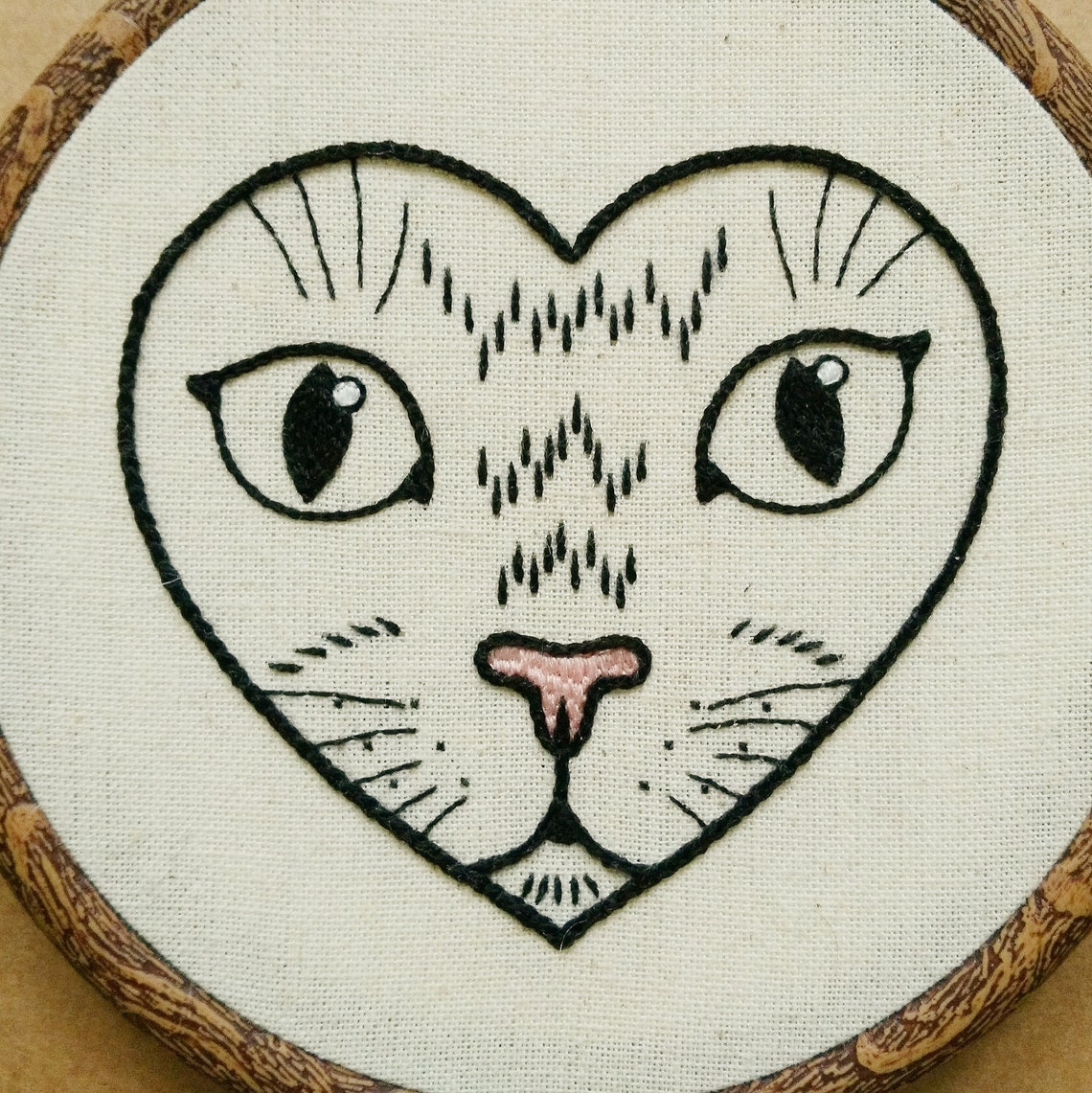 Digital PDF Pattern Cat in a Heart Hand Embroidery Pattern | Etsy