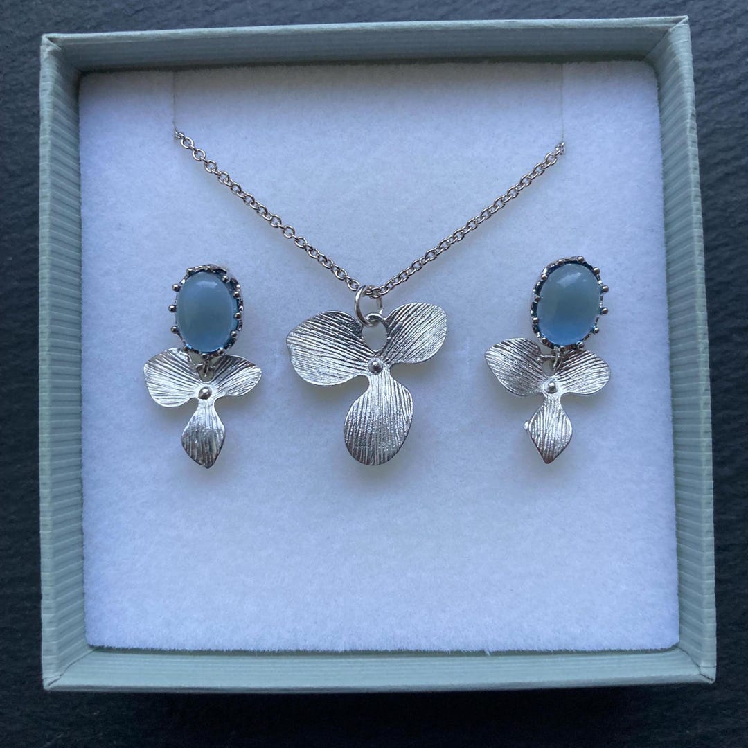Silver and Gold Floral Jewllery Set - Etsy