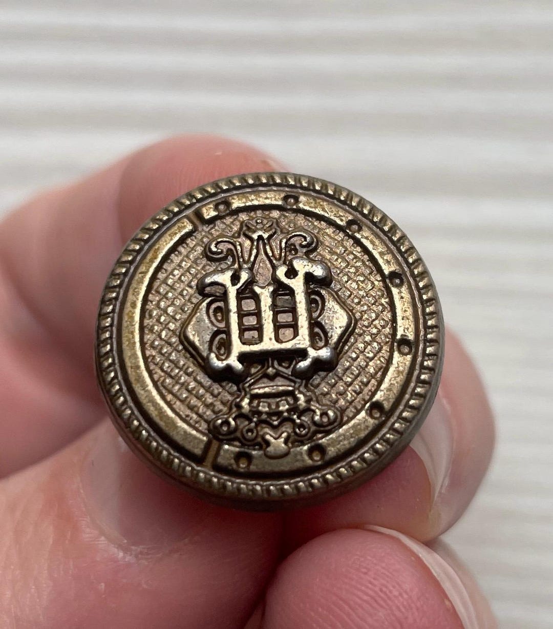 Set of 14 Vintage Brass Metal Buttons – Heraldic Crest Design, Livery ...