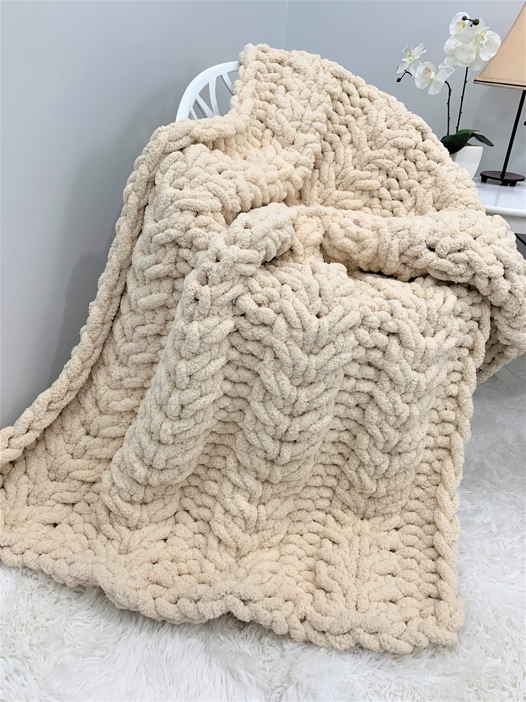 Chunky Knit Blanket, Chunky Chenille Blanket, Flower Cable, Arm Knit ... Chunky Knit Blanket, Chunky Chenille Blanket, Flower Cable, Arm Knit ...