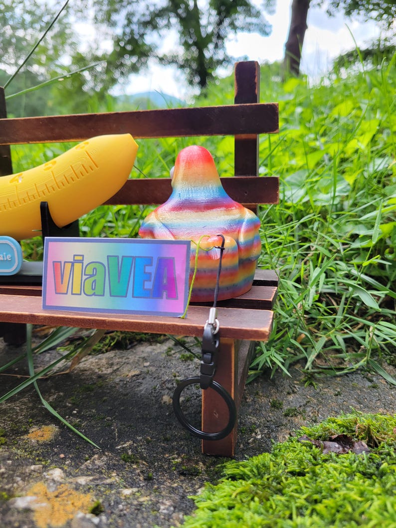 Percy the Rainbow Pidgeon - 3D Printed Friend - Familiar Fantasy ...