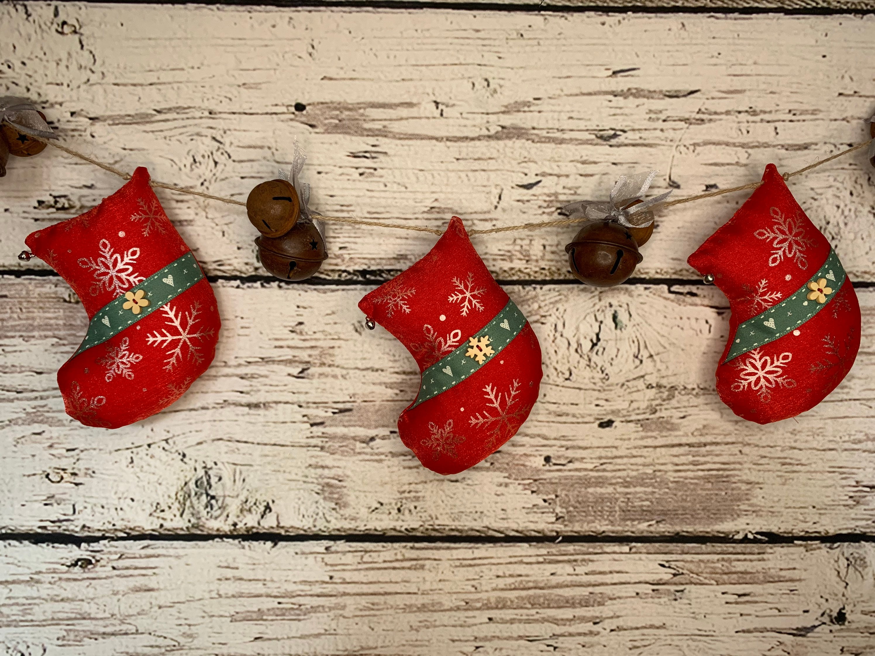 Luxury Christmas Tree Garland and Christmas Stocking Garland Silver ...