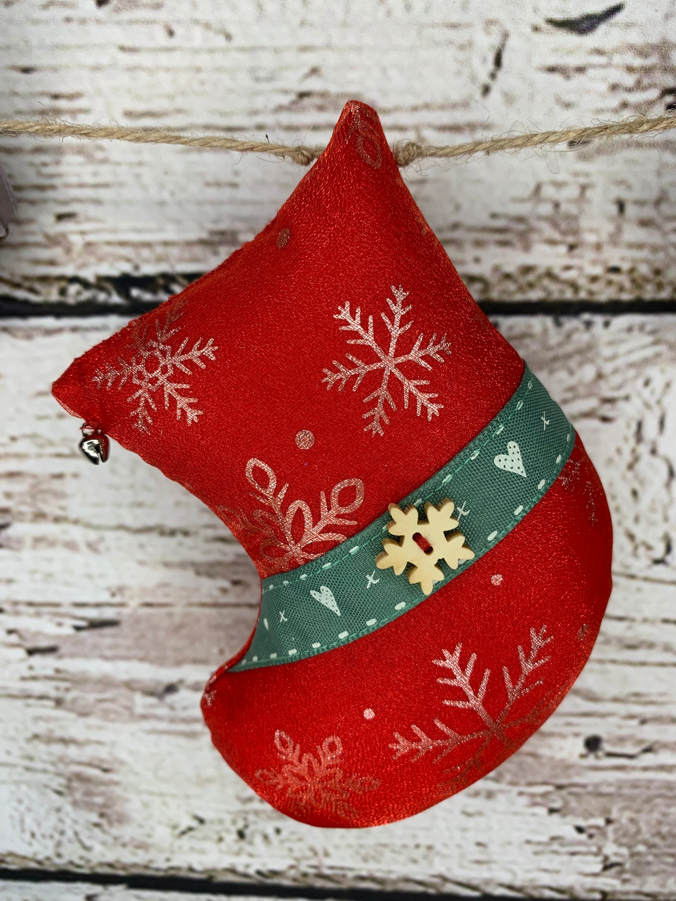 Luxury Christmas Tree Garland and Christmas Stocking Garland Silver ...