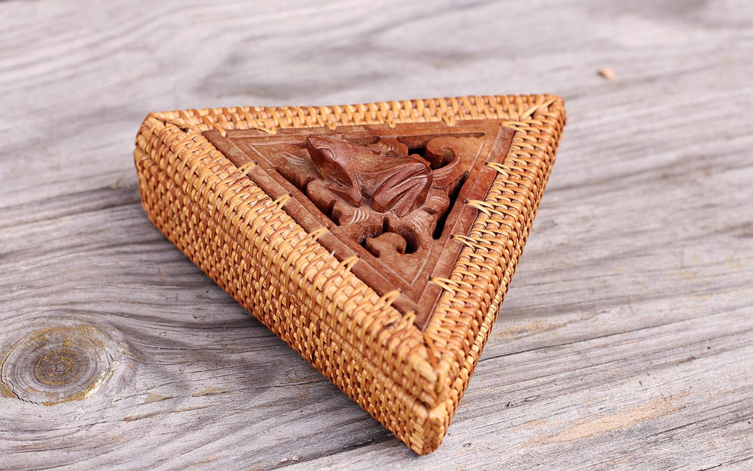 Vintage Balinese Wicker Trinket Box, Woven Wicker Box:lidded Trinket ...