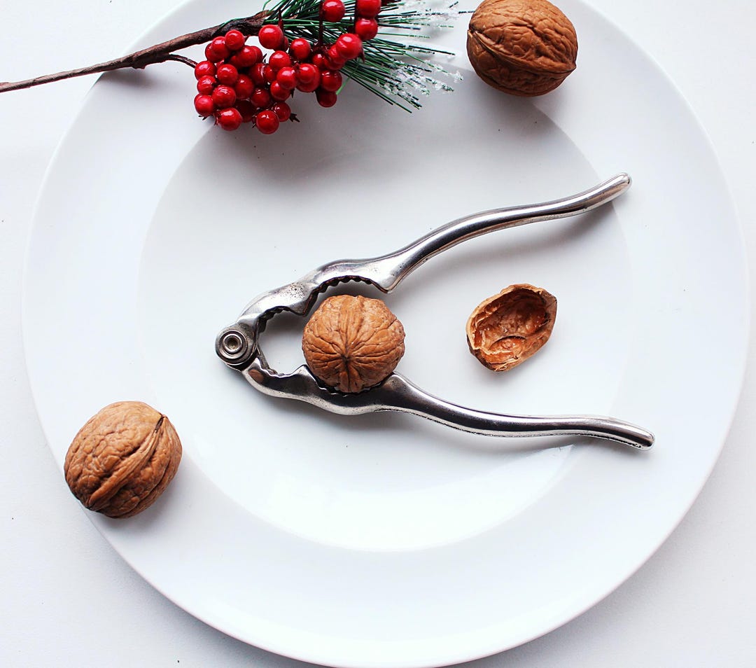 Vintage Metal Nutcracker,vintage Nut Cracker,vintage Nut Crackers,scandinavian Folk Art Wood ...