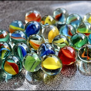 Beautiful Rare Vintage Marbles,vintage Marble 25 Lot of Marbles Small ...