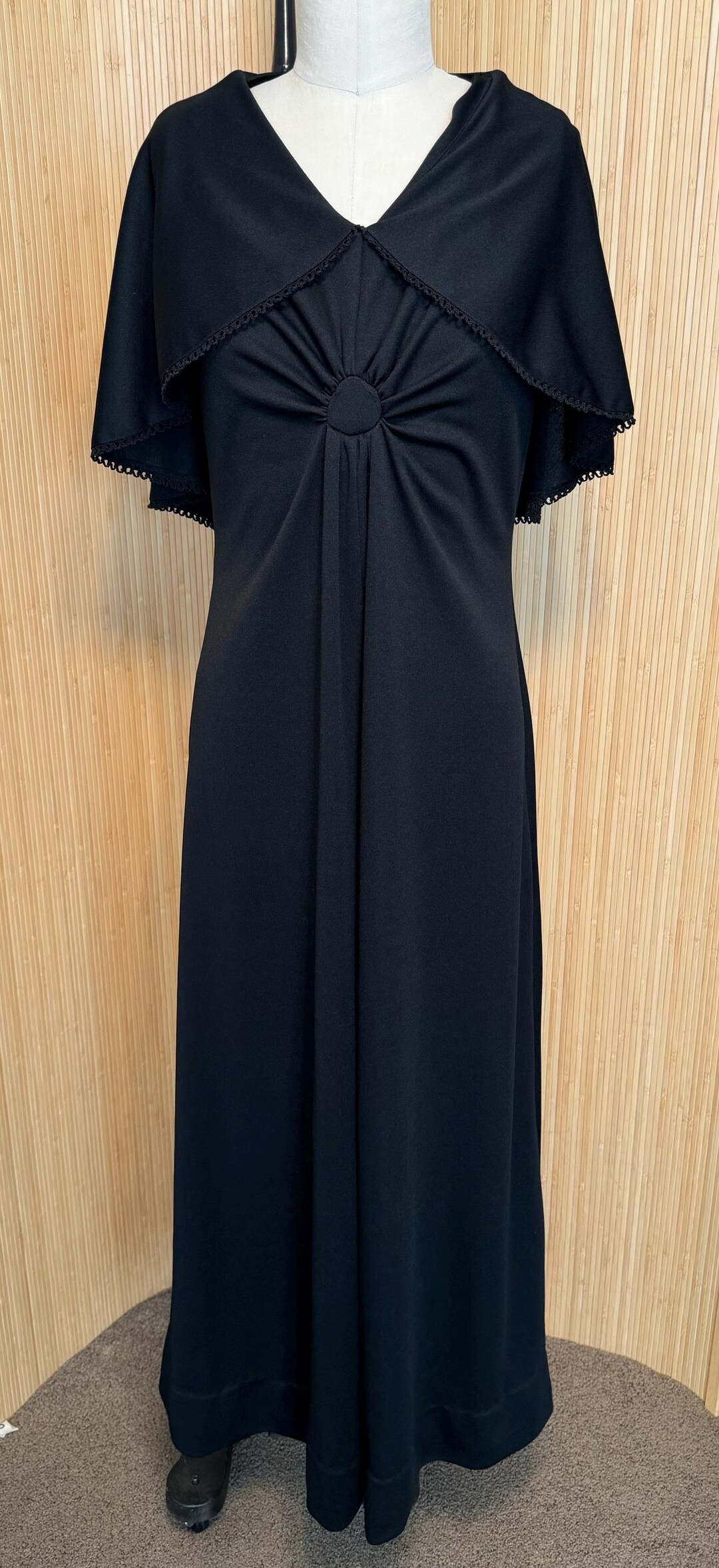 70s Black Cape Sleeve Medallion Empire Waist Maxidress - Etsy