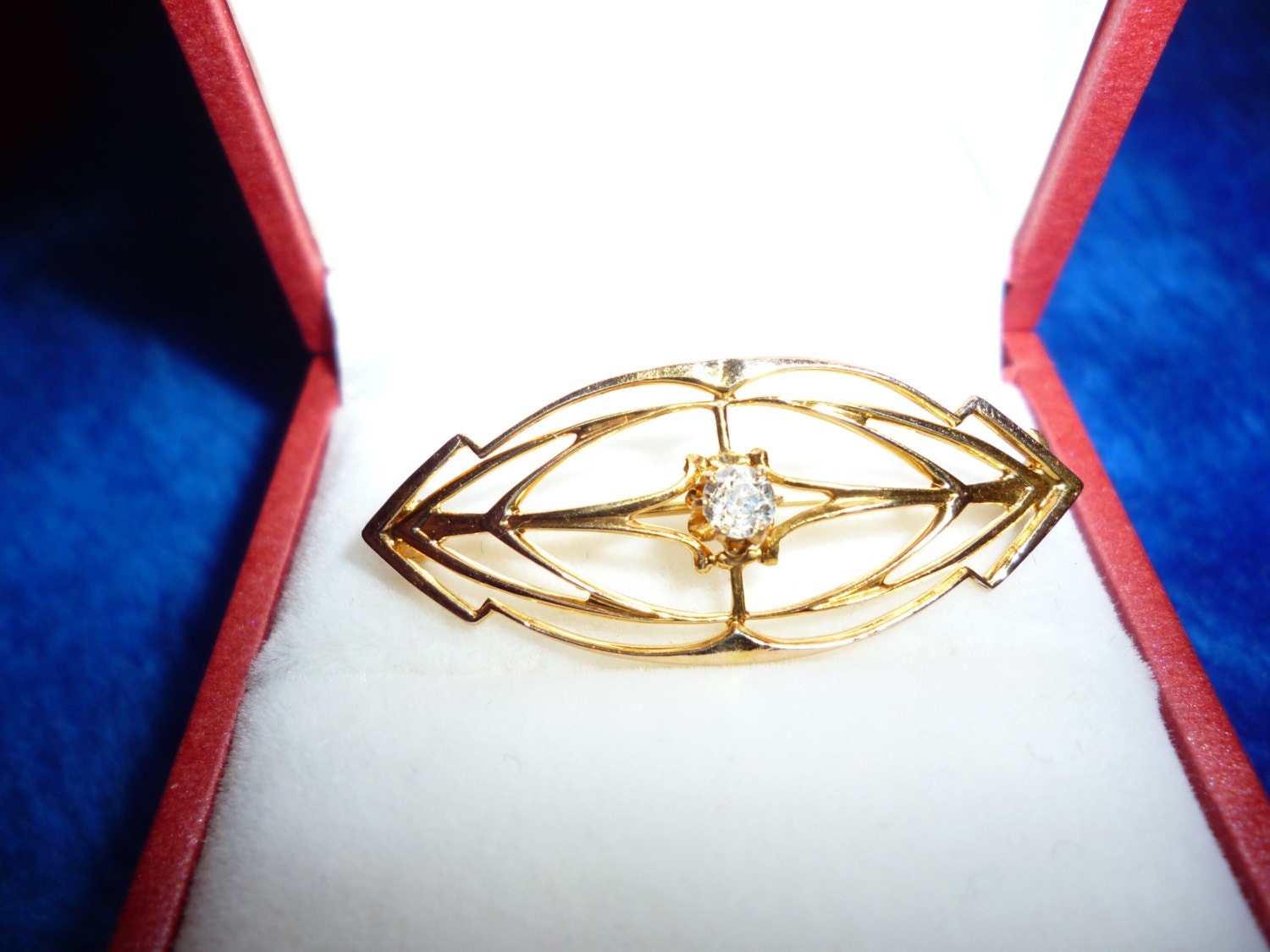 Antique Modified Bar Style Pin With Rose Cut Diamond Set in 10 Kt Gold ...