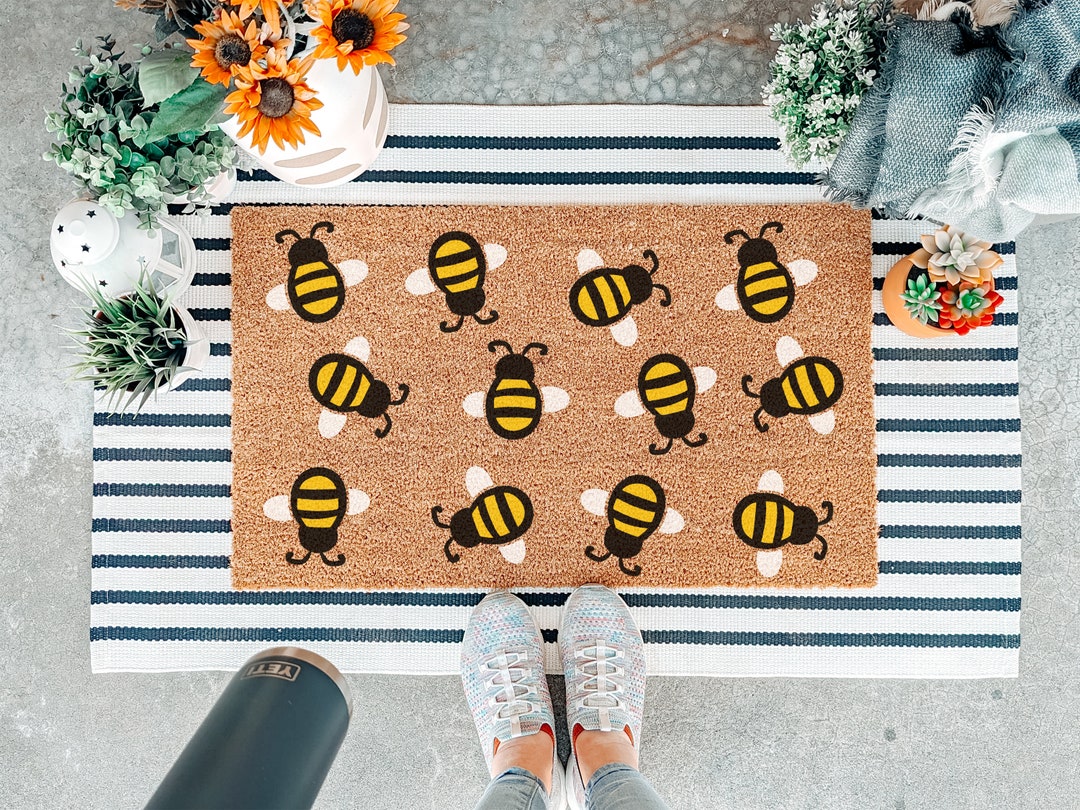 Bee Doormat, Cute Welcome Mat, Housewarming Gift, Bumble Bee Decor ...