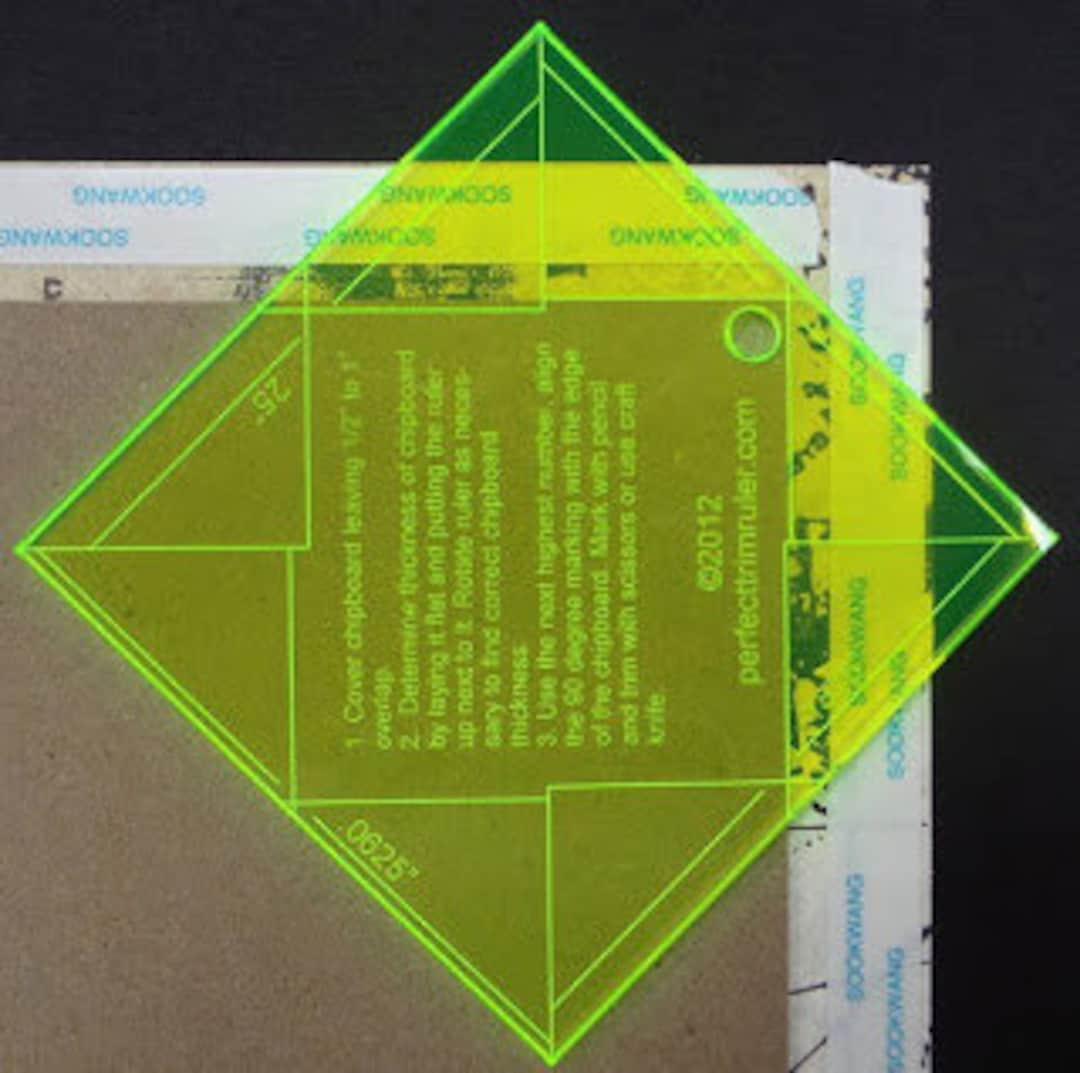 Perfect Trim Ruler - Corner Ruler - Ruler for Making Corners - Corner ...