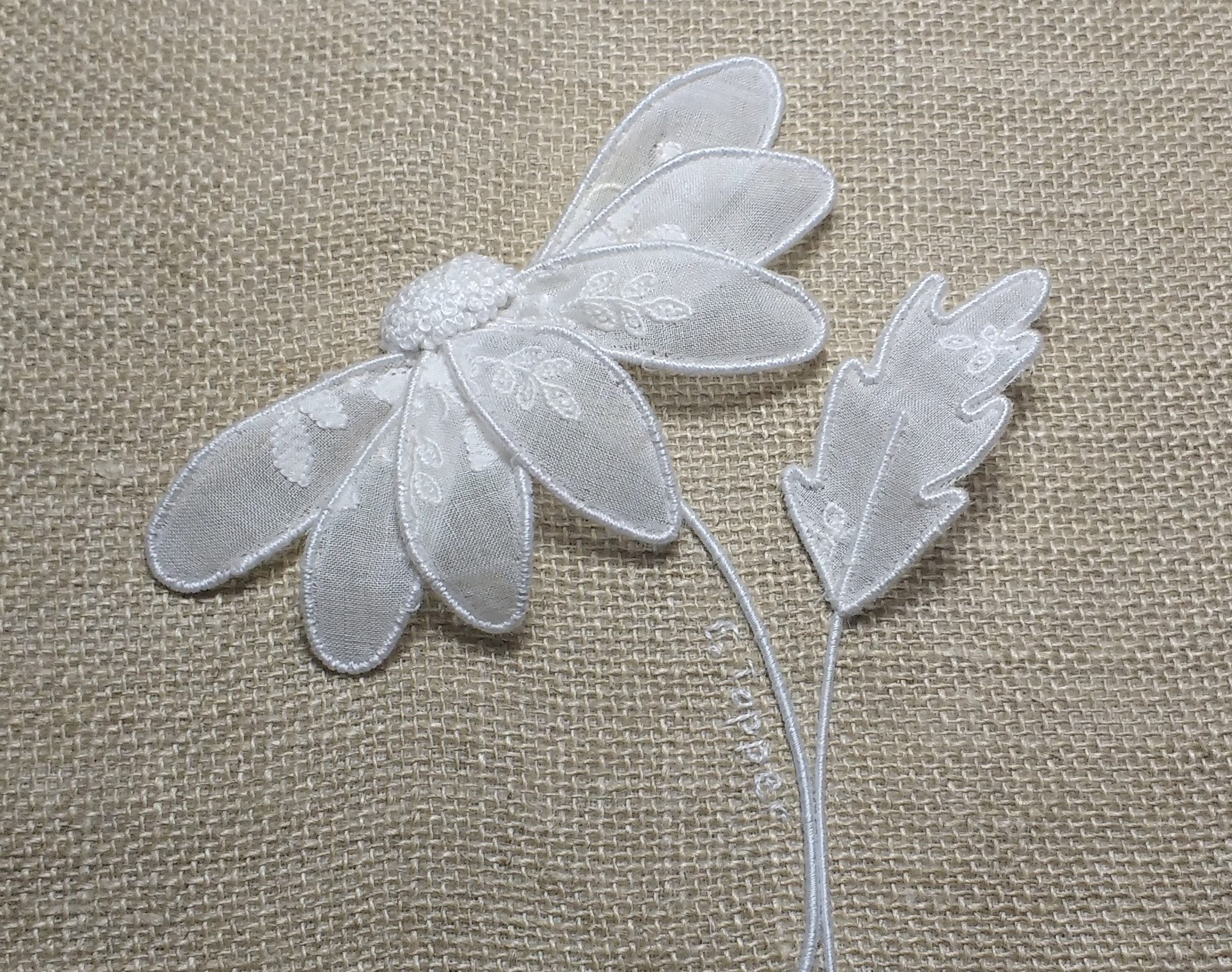 Stumpwork Daisy Kit - Etsy