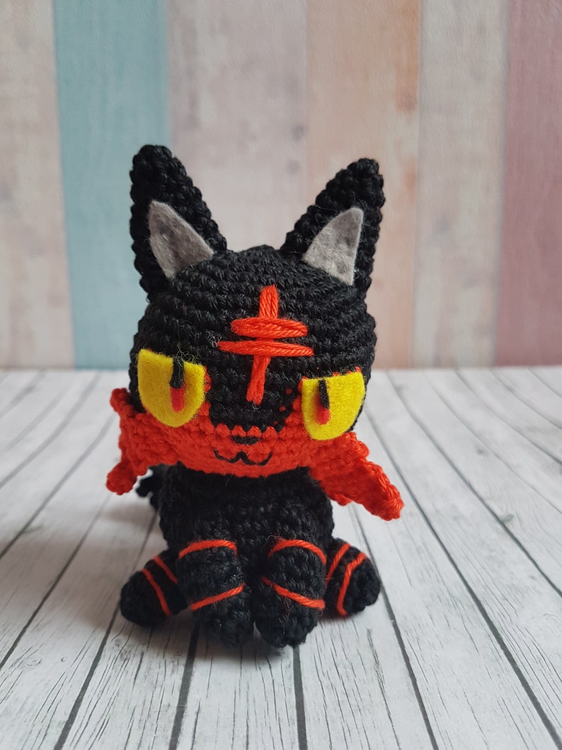 Pokemon Amigurumi Flamiau Litten Amigurumi crochet doll black - Etsy.de