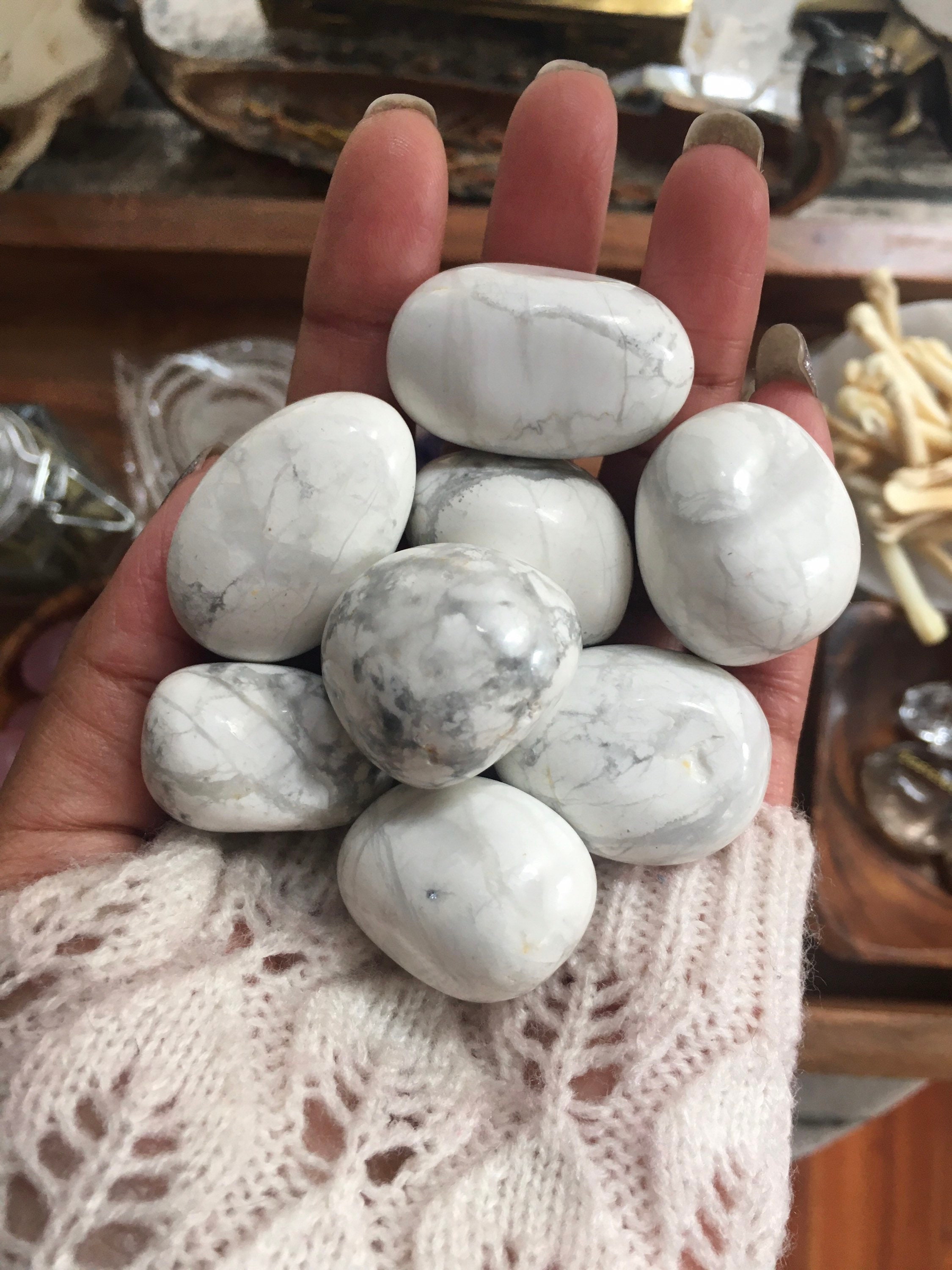 Howlite Tumbles for A Gentle Spiritual Awakening Heart Chakra - Etsy UK