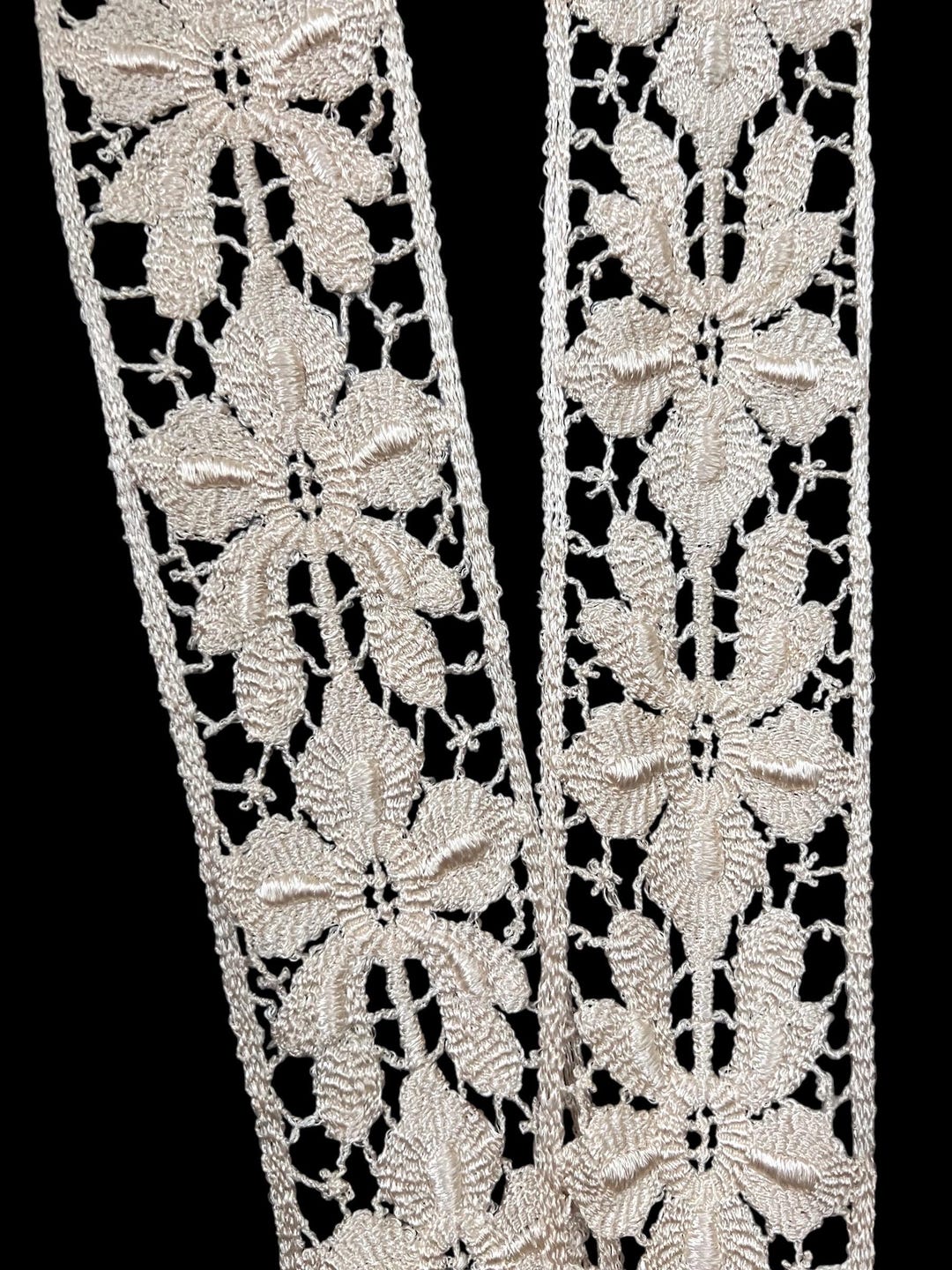Antique/vintage Embroidered Lace Trim Floral Design With Raised Padded ...