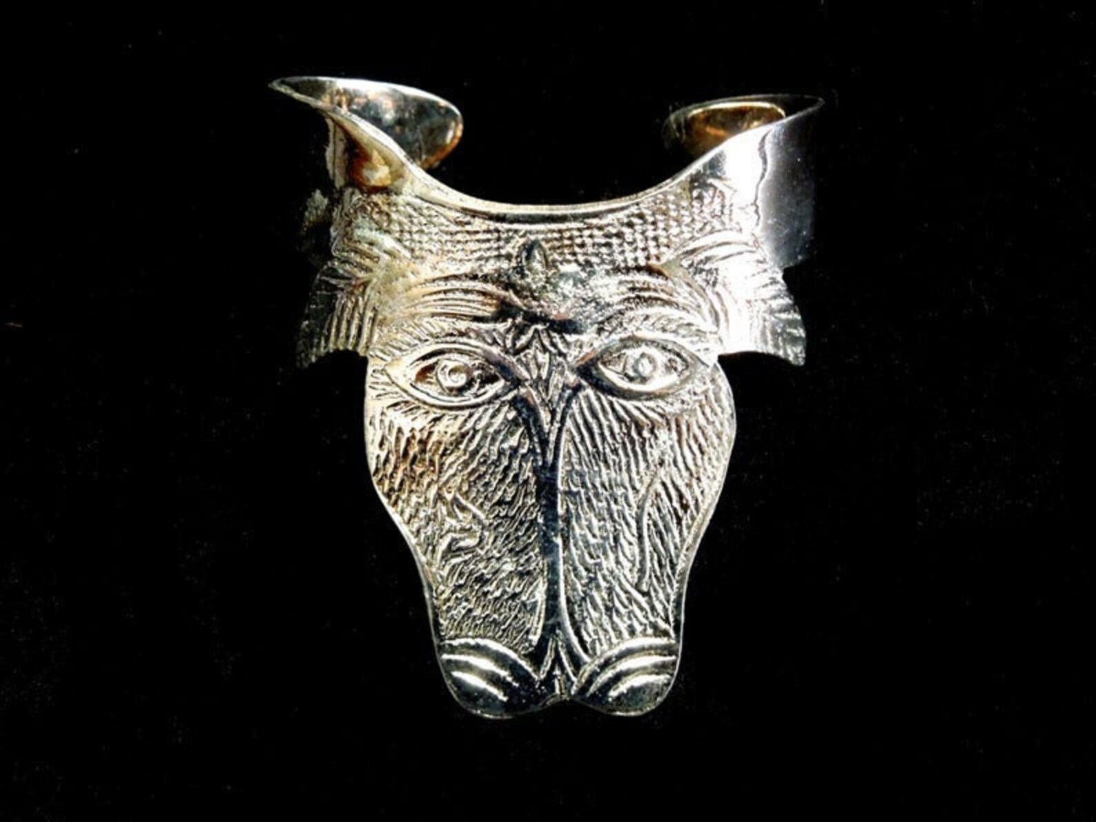 Deadstock VINTAGE: 1970s Silver Brass Bull Cow Cuff Unique, Boho, Gipsy ...