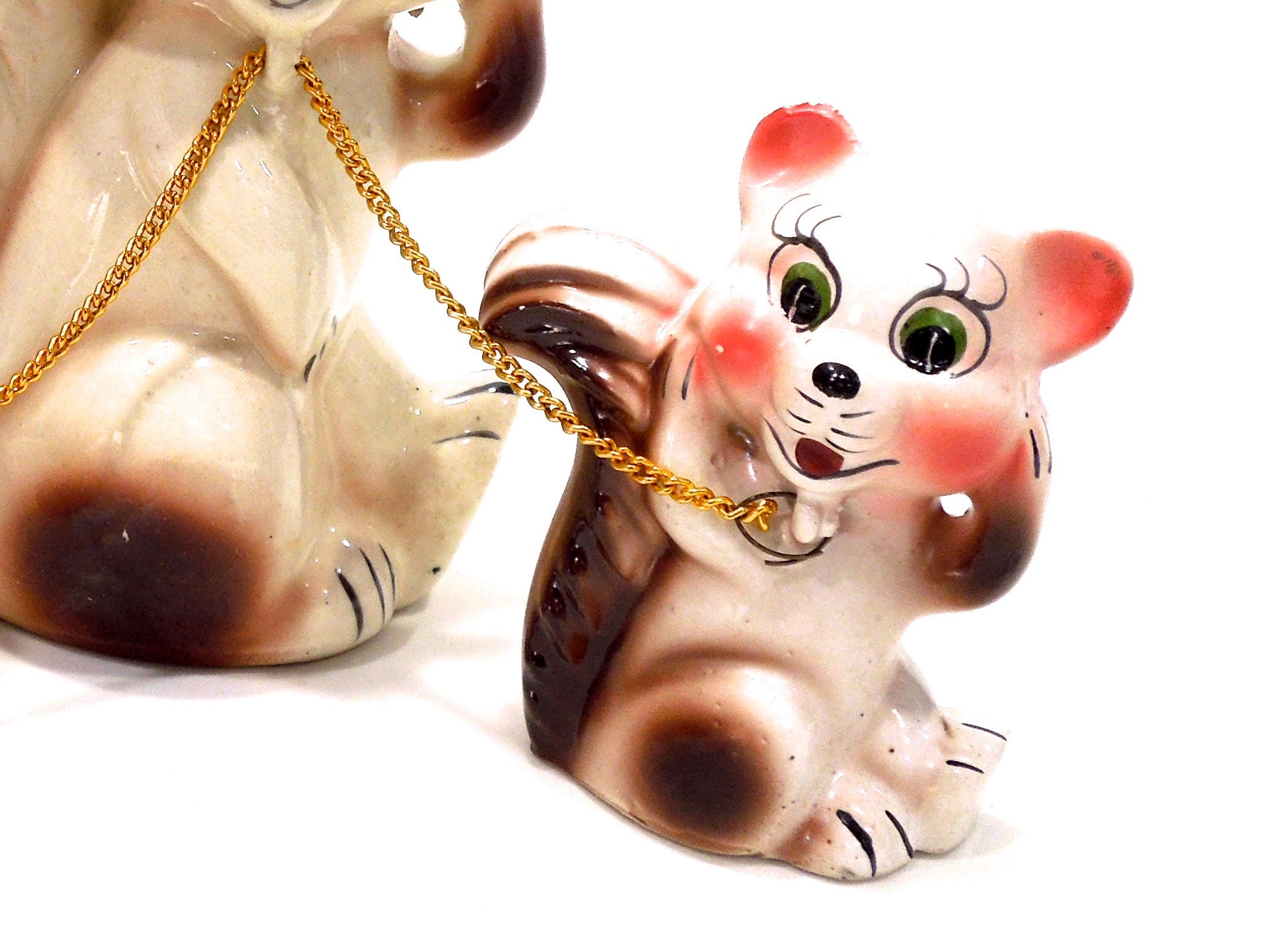 VINTAGE: Ceramic Squirrel Family Chained Squirrel Set - Etsy