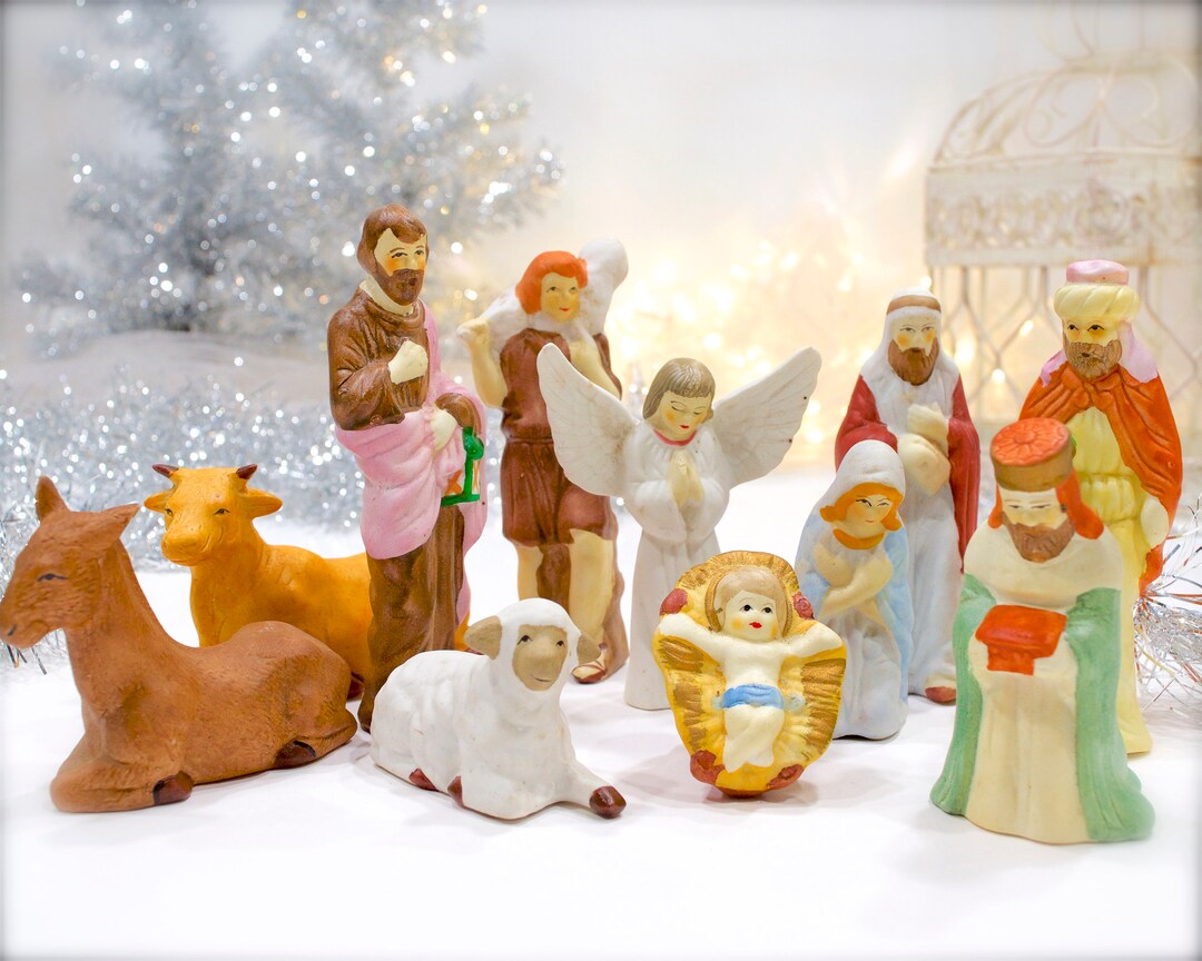 VINTAGE: 11pc Porcelain Nativity Set Hand Painted Nativity Christmas ...