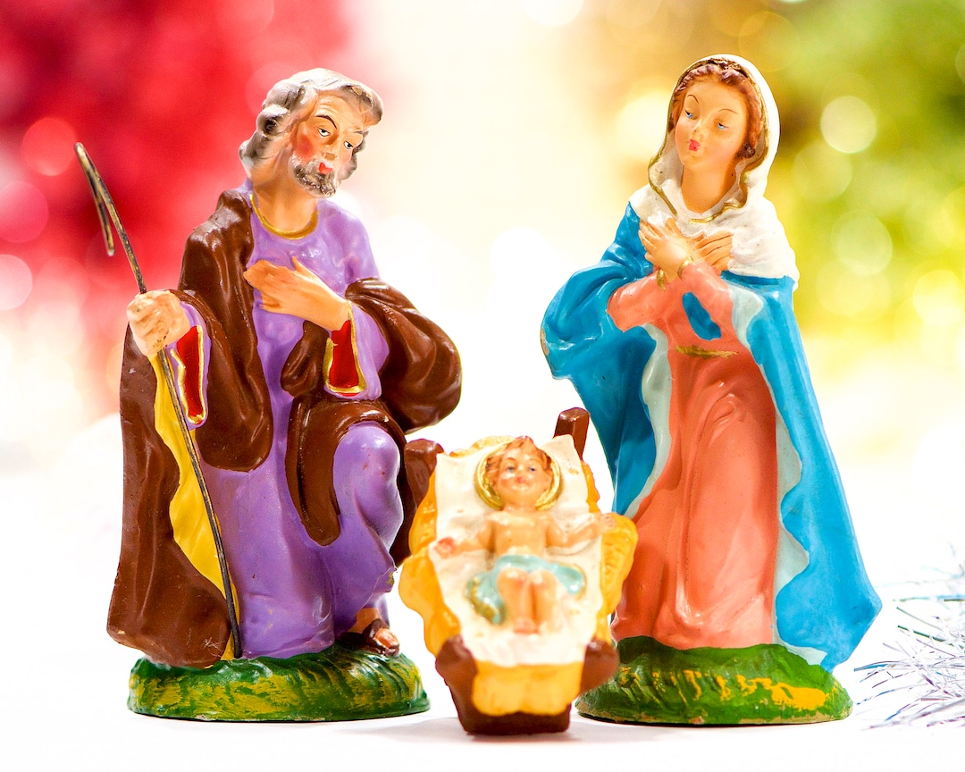 VINTAGE: Italian Chalkware Holy Family - Mary, Joseph, Baby Jesus ...