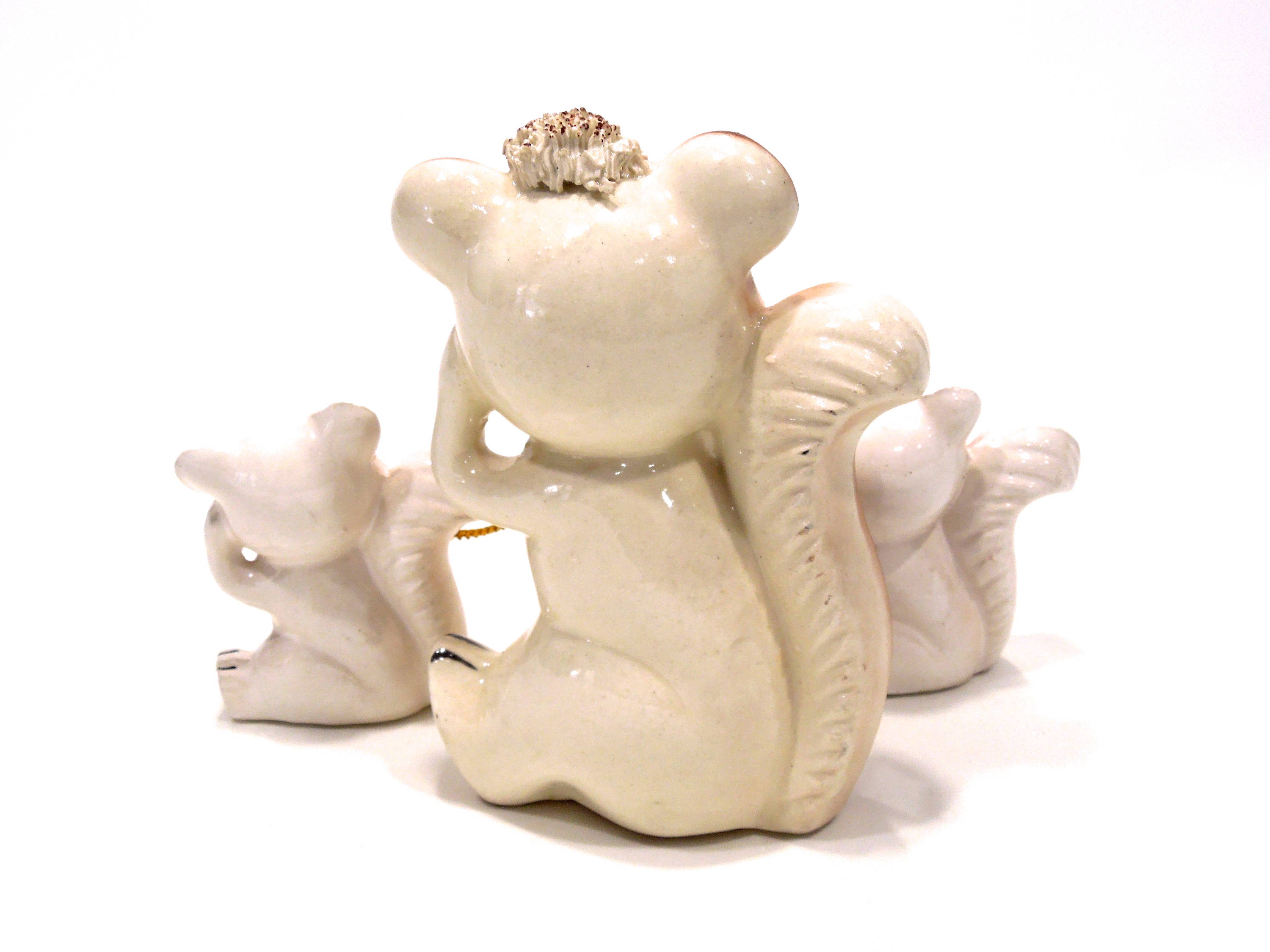VINTAGE: Ceramic Squirrel Family Chained Squirrel Set - Etsy
