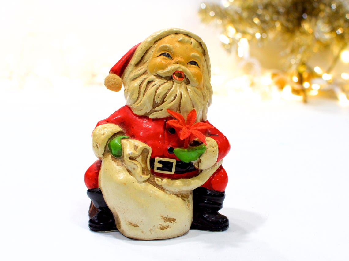 VINTAGE: 1960's Japan Chalk-plaster Santa Claus Coin - Etsy