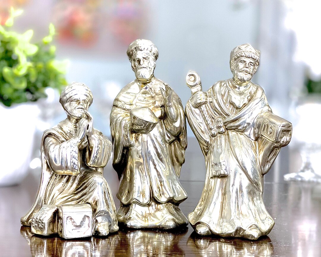 VINTAGE: 3pcs - Silver Ceramic Three Wisemen Figurines - Three Kings ...