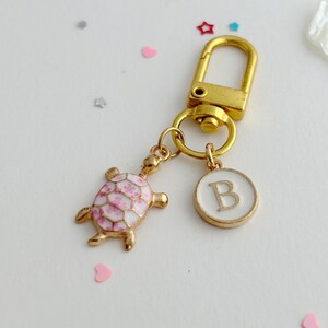 Travel Turtle Keychain - Bag Charm - Purse Charms - Initial Charm - Etsy