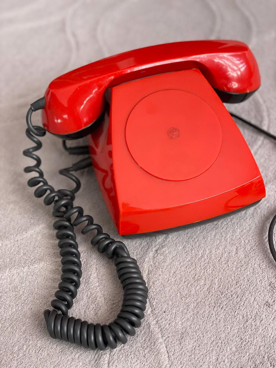 Antique Telephone Vintage Phone Disk Phone Clock Retro Telephone Set ...