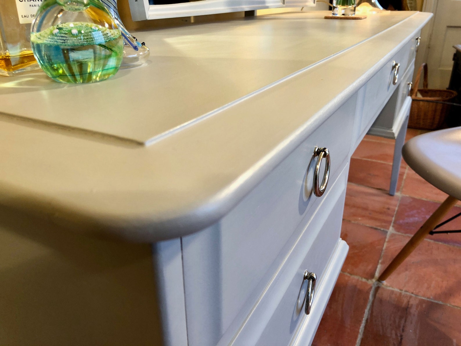 Stag Minstrel Dressing Table or Desk - Etsy UK