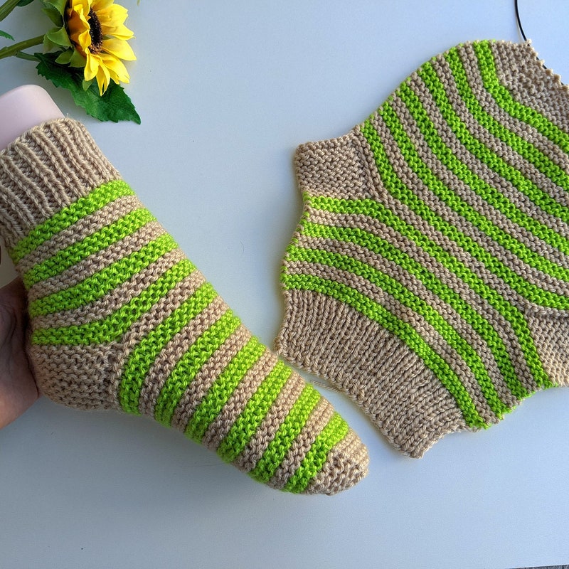 Two Color Sweater Knit Pattern - Etsy