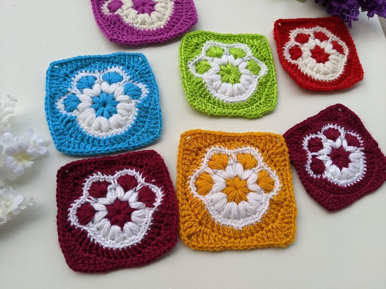 Crochet Paw Print Granny Square Pattern - Etsy