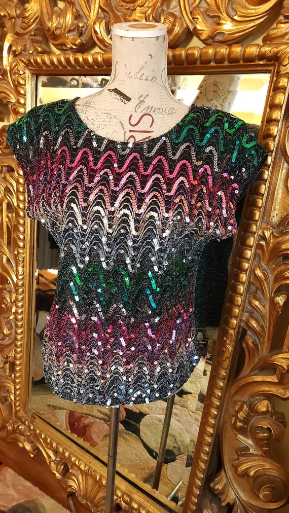 Vintage 70s rainbow sequin - Gem