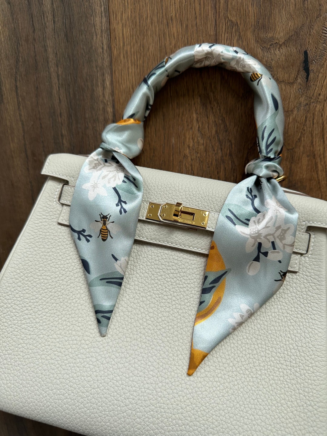 hermes kelly bag hermes handbag scarf Bees Lemons Soft Pastel Blue and ...