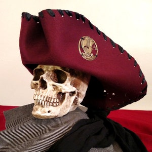authentic pirate hat