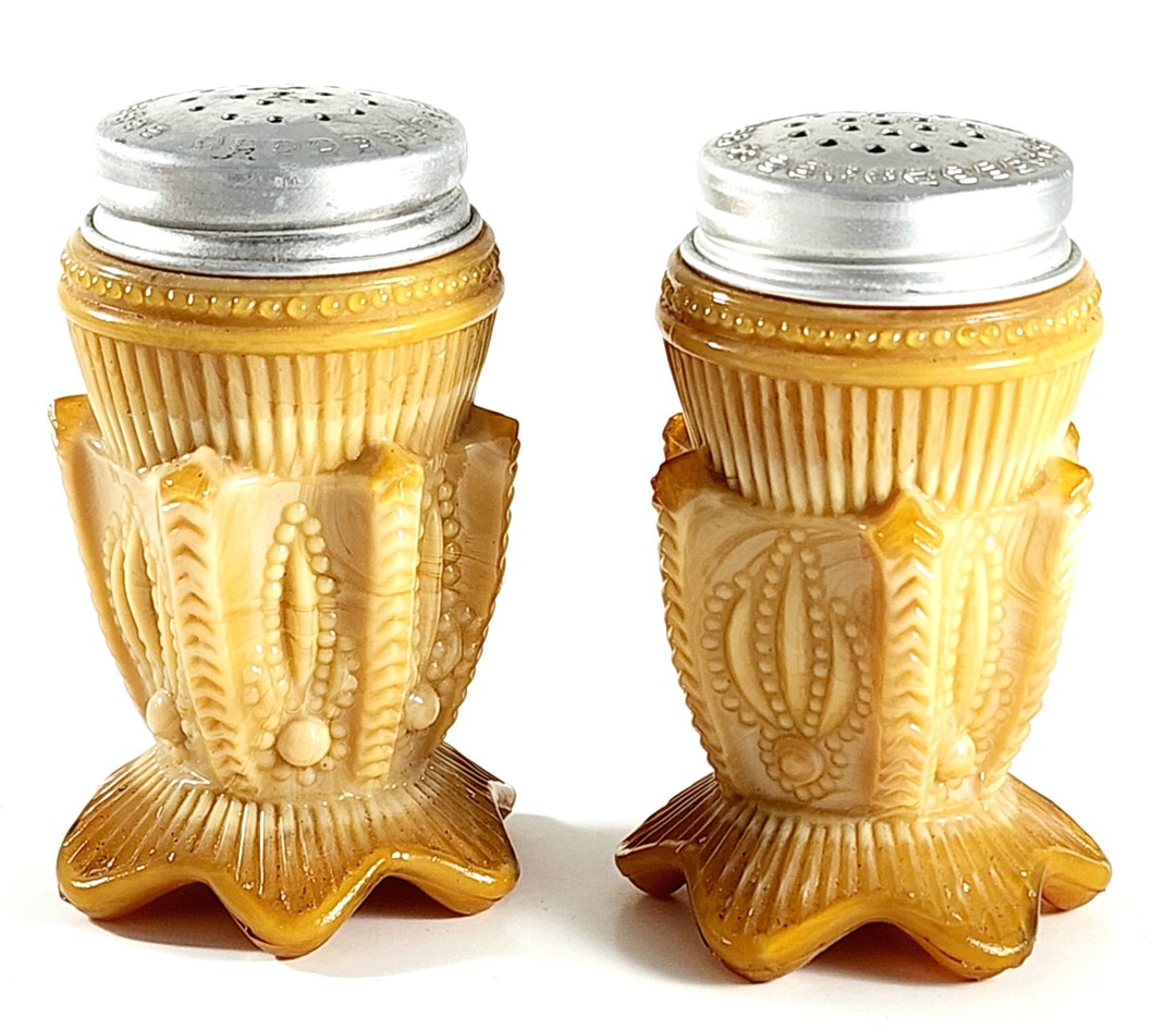 Greentown Chocolate Slag Glass Salt Pepper Shakers Panelled Cactus No ...