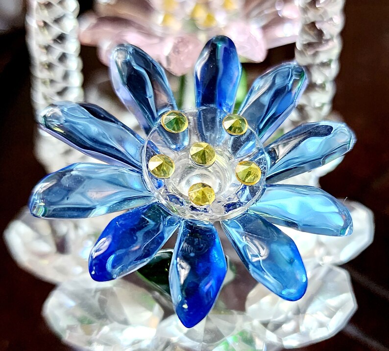 Small Crystal Flower Basket With Pink & Blue Daisies, Mothers Day Gift ...