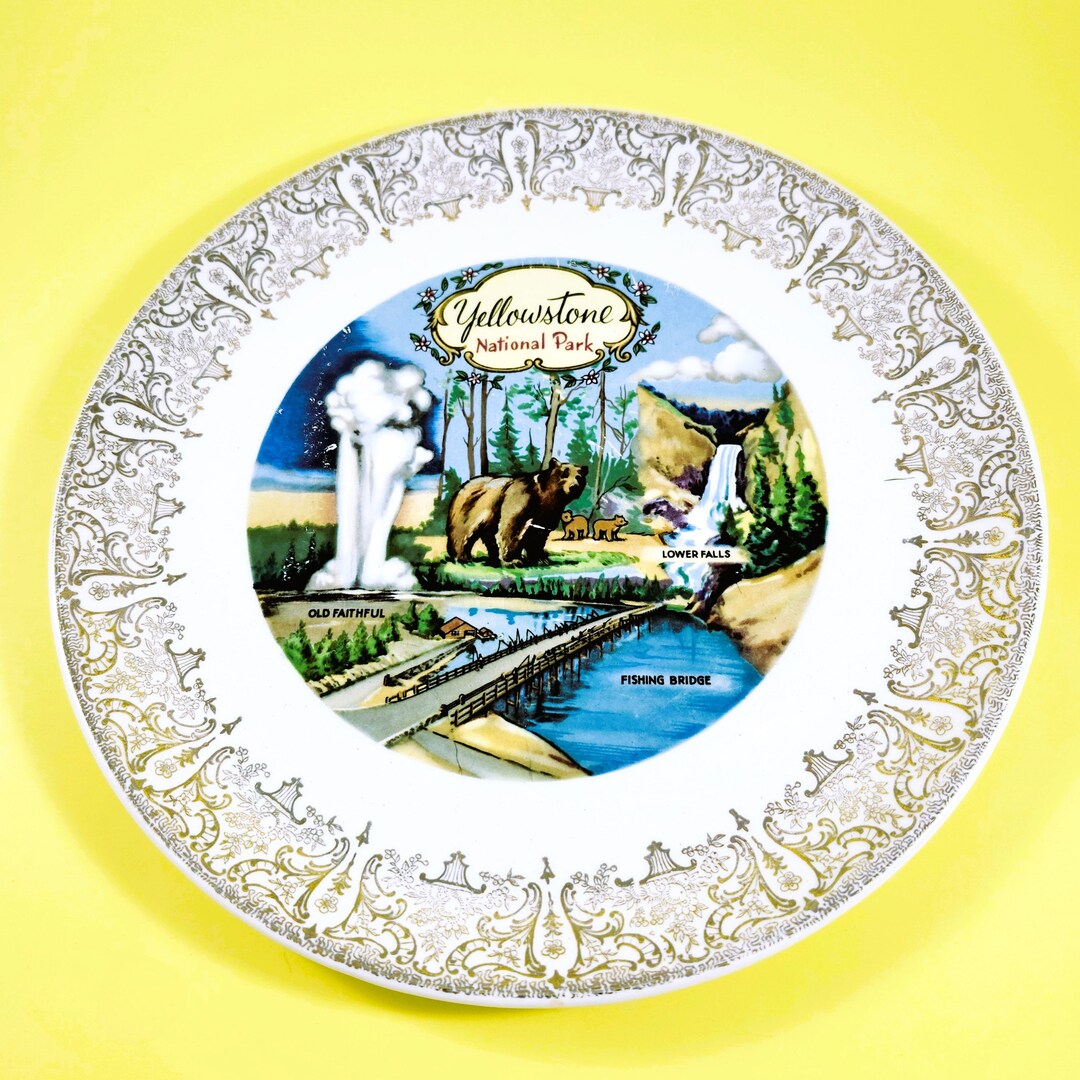 Yellowstone National Park Souvenir Plate With Bear & Old Faithful Gold ...