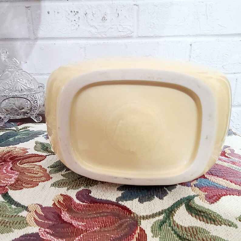 Fiesta Ware Disc Pitcher Pastel Yellow Made in the USA Vintage - Etsy