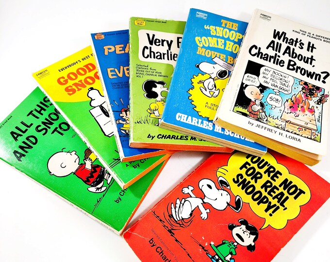 Lot of 7 Vintage Charlie Brown Snoopy Peanuts & the Gang Paperback ...