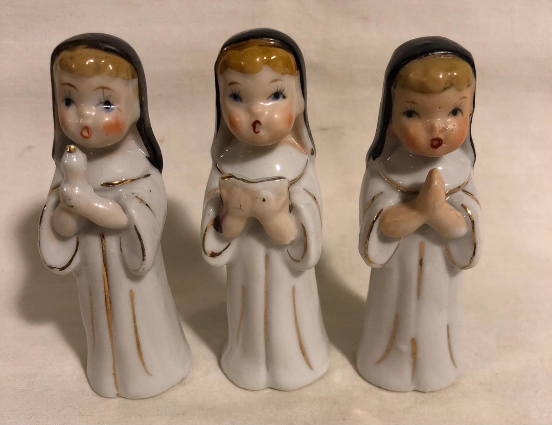 3 Vintage Ceramic Nun Figurines Made in Japan - Etsy