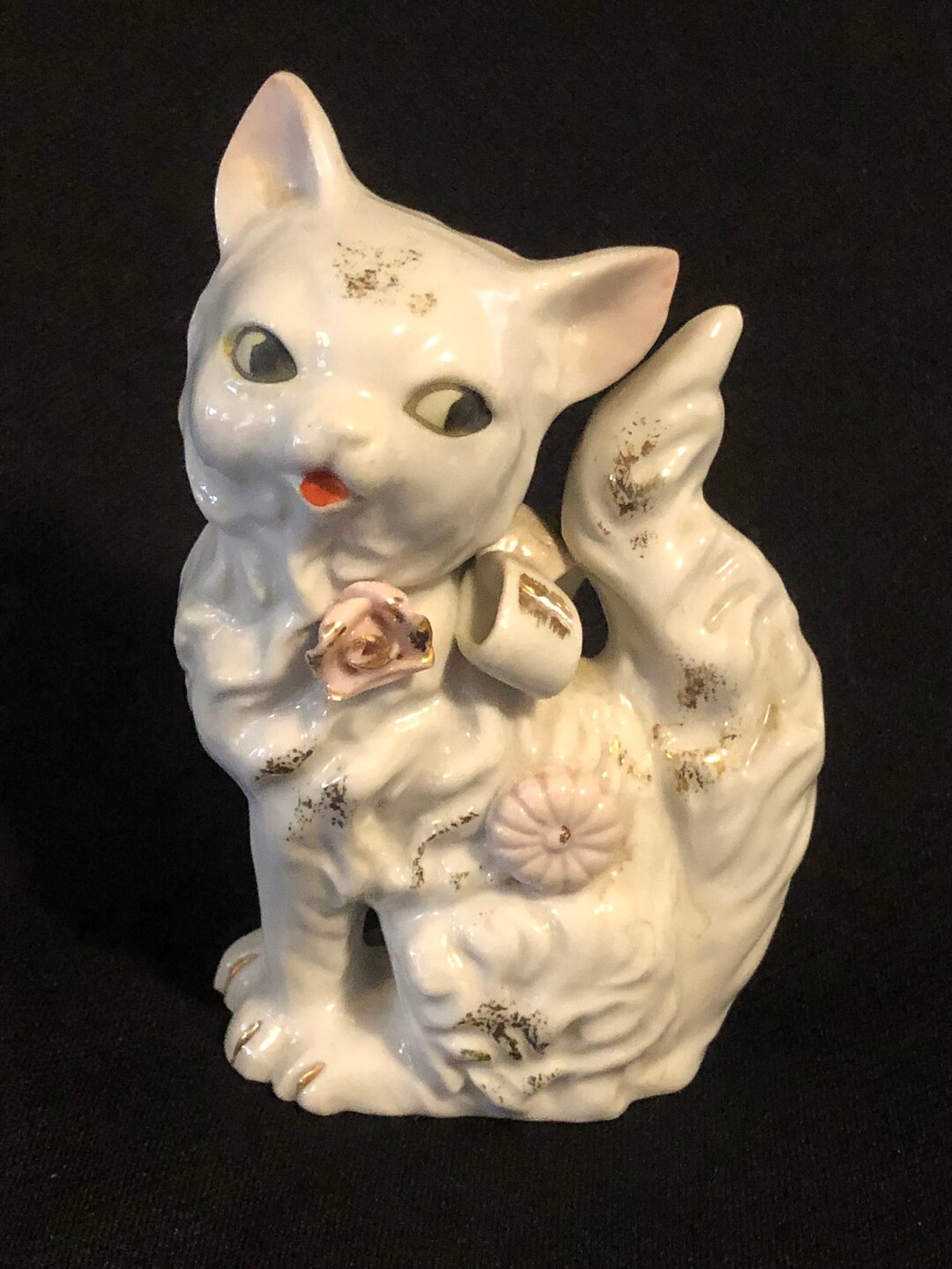 Vintage White Porcelain Cat W/ Bow Figurine Made in Japan - Etsy