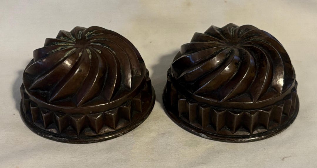 2 Small Antique Victorian Baking Molds - Etsy