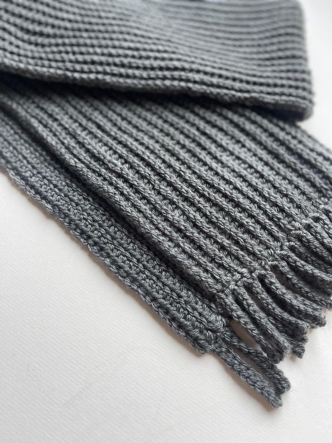 Crochet Pattern - Anthracite Grey Ribbed Scarf and Beanie Hat Set - Etsy