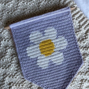 Crochet Pattern - Retro Daisy Wall Hanging - Etsy